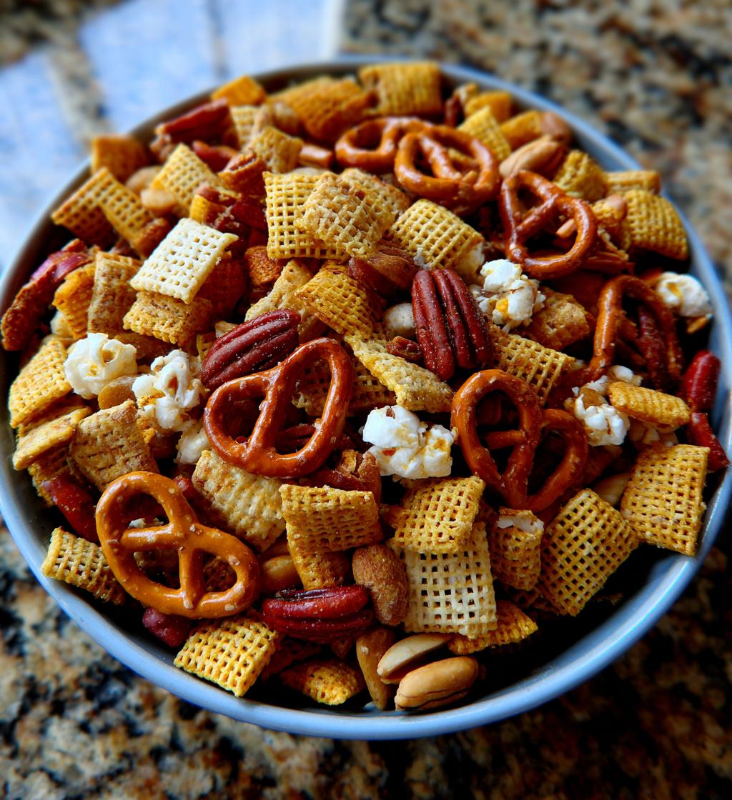 Chex Mix Recipes: 7 Savory Twists for All Occasions – Vihaad Recepten